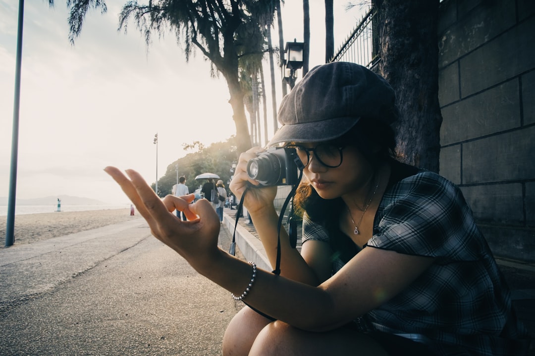Dating Profile Picture Ideas: Stand Out from the Crowd
